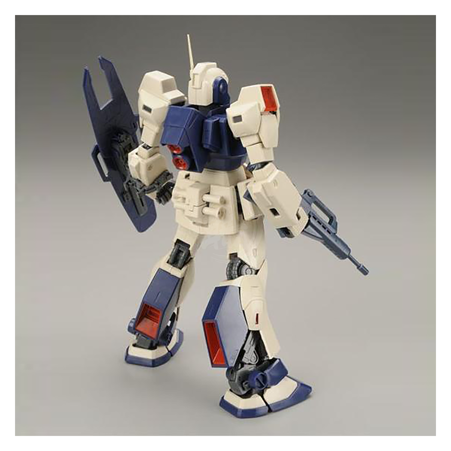 Bandai 1/100 Scale Master Grade Nemo [Unicorn Desert Color Ver.]